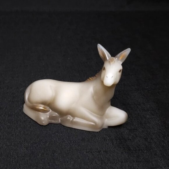 Fenton | Holiday | Fenton Nativity Figurine Gray Donkey First Edition ...